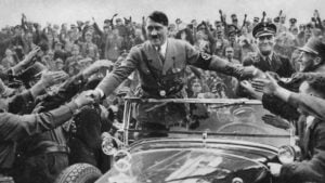 Tras la muerte del presidente Hindenburg, Hitler se convierte en la ...